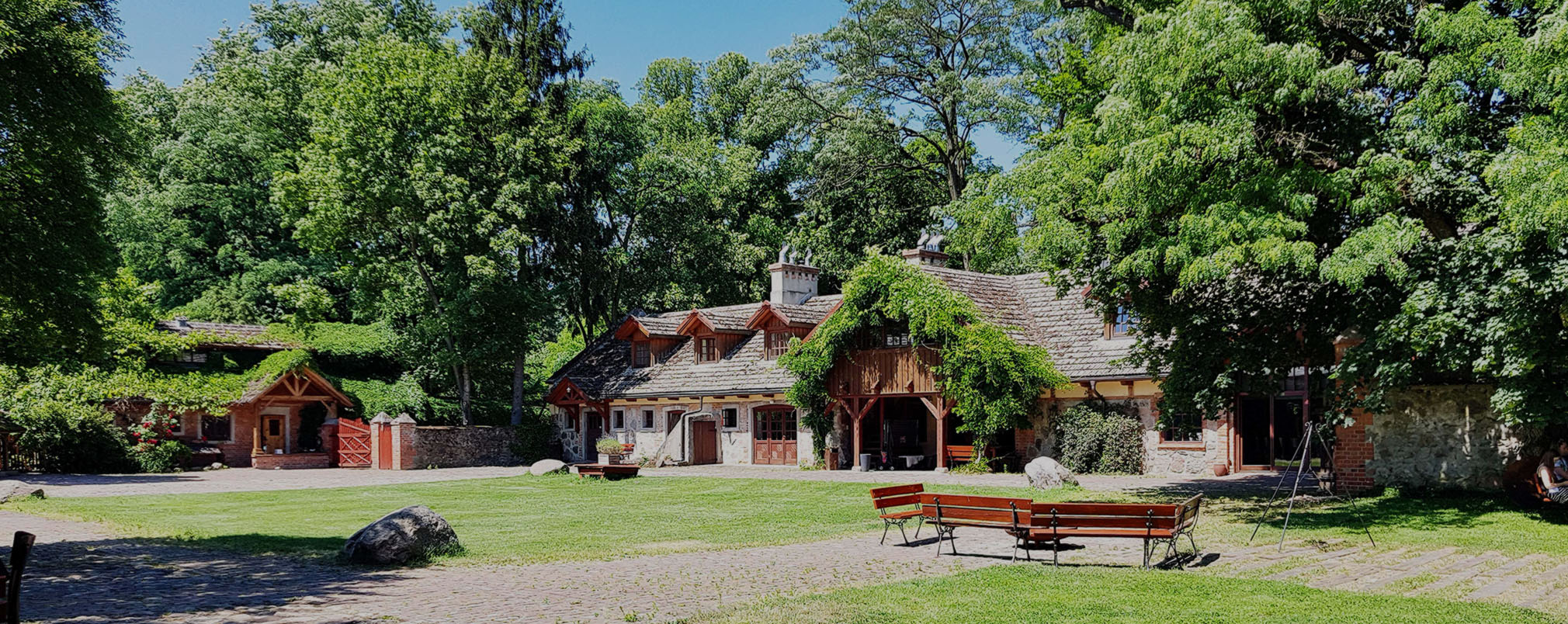 Folwark Badowo - imprezy integracyjne, firmowe, wesela